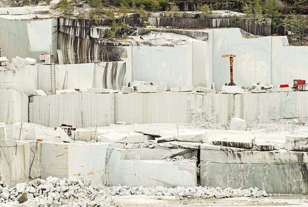 White Mount Airy Quarry, NC, USA - Polycor Inc.