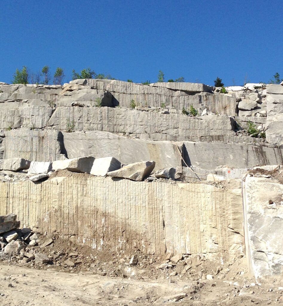 Saint Sebastien Quarry, QC, CAN - Polycor Inc.