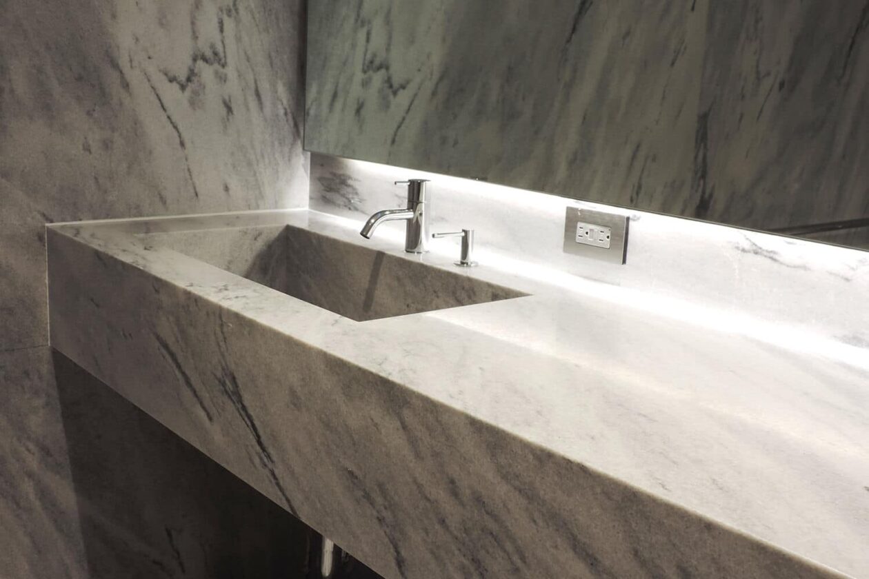 Minimal Marble Bathroom - Polycor Inc.