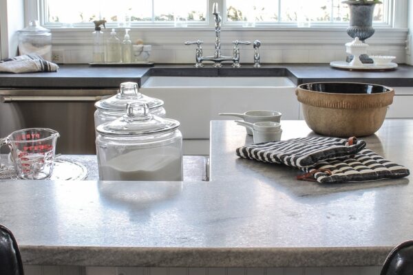 Historic Cape Cod Kitchen Design - Polycor Inc.