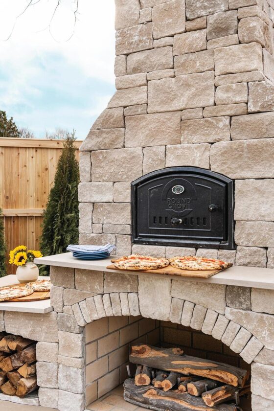 Stone Fireplace Ideas: A Guide to Styles, Colors, and Types - Polycor Inc.