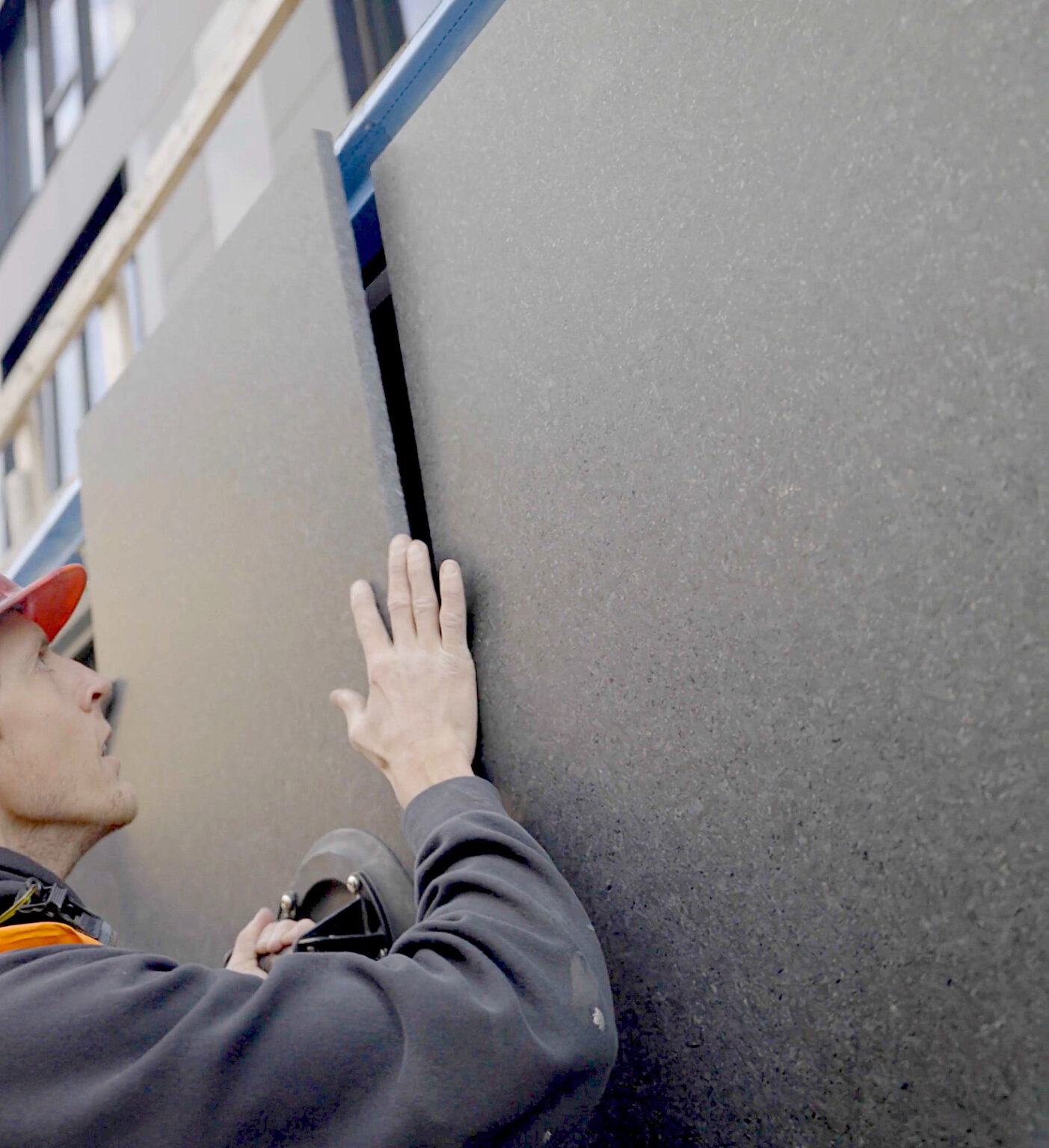 Grid System / Ventilated Facades - Polycor Inc.