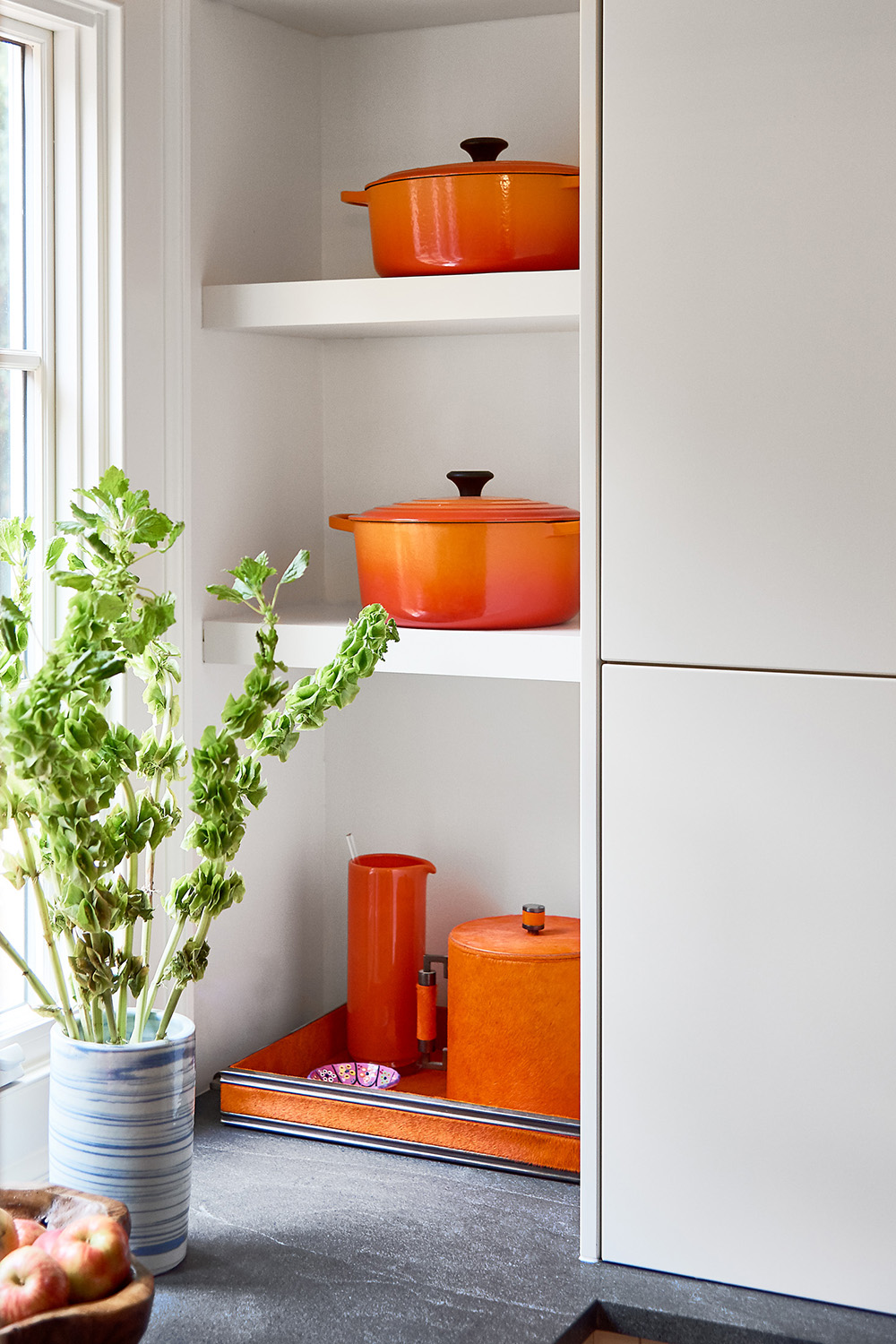 Eclectic Maximal Kitchen - Polycor Inc.