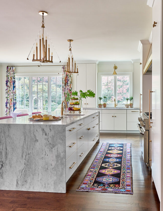 Eclectic Maximal Kitchen - Polycor Inc.