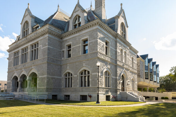 Legislative Office Building - Polycor Inc.