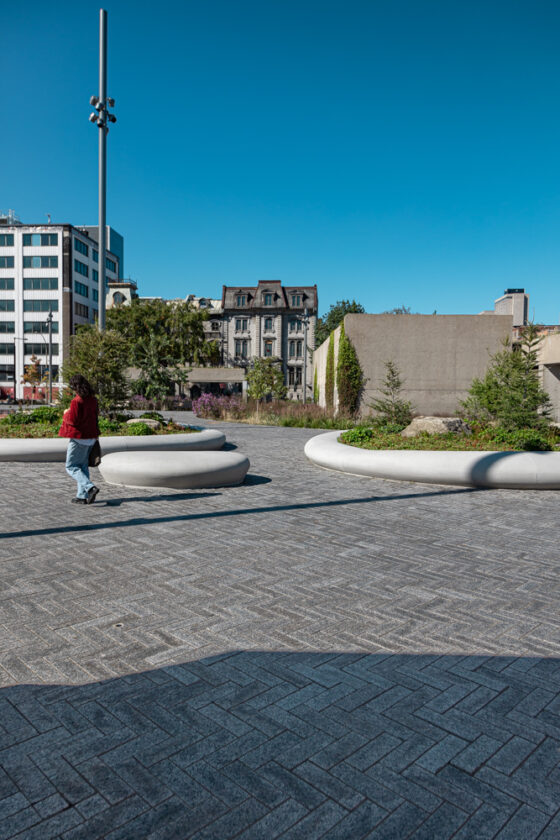 Square Viger - Polycor Inc.