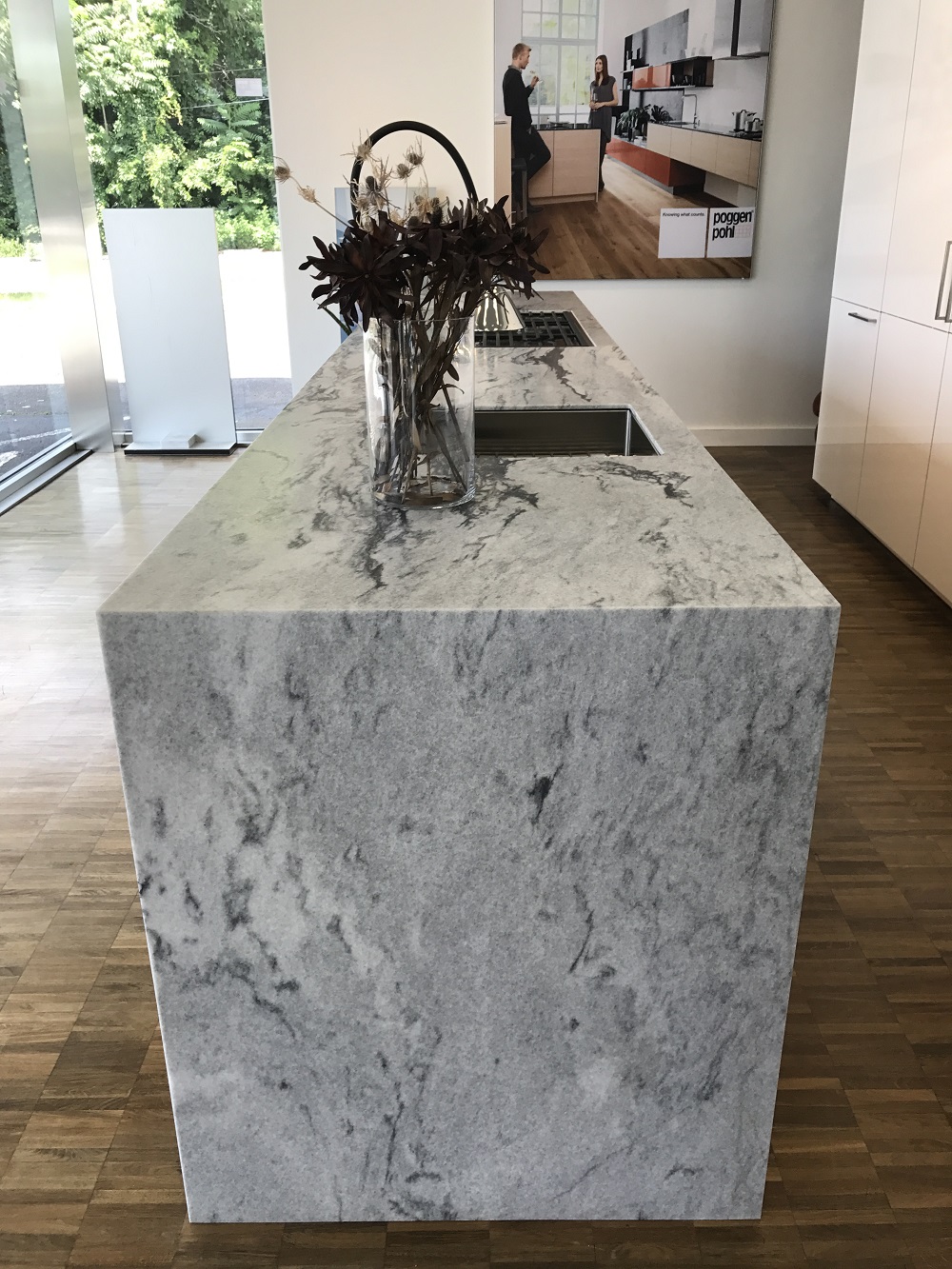 Thin Slab Marble Kitchen - Polycor Inc.