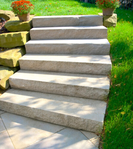 6" Steps - Polycor Inc.
