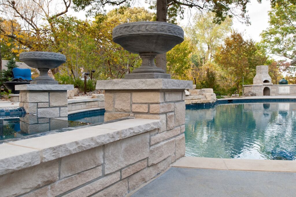 Pillar Caps - Polycor Inc.