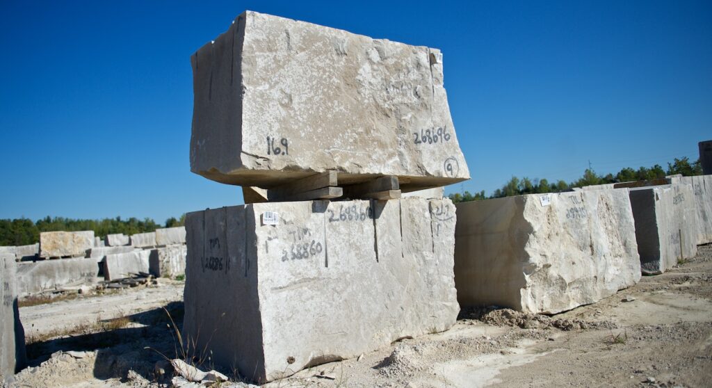 Raw Materials - Polycor Inc.