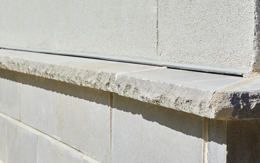 Sills - Polycor Inc.