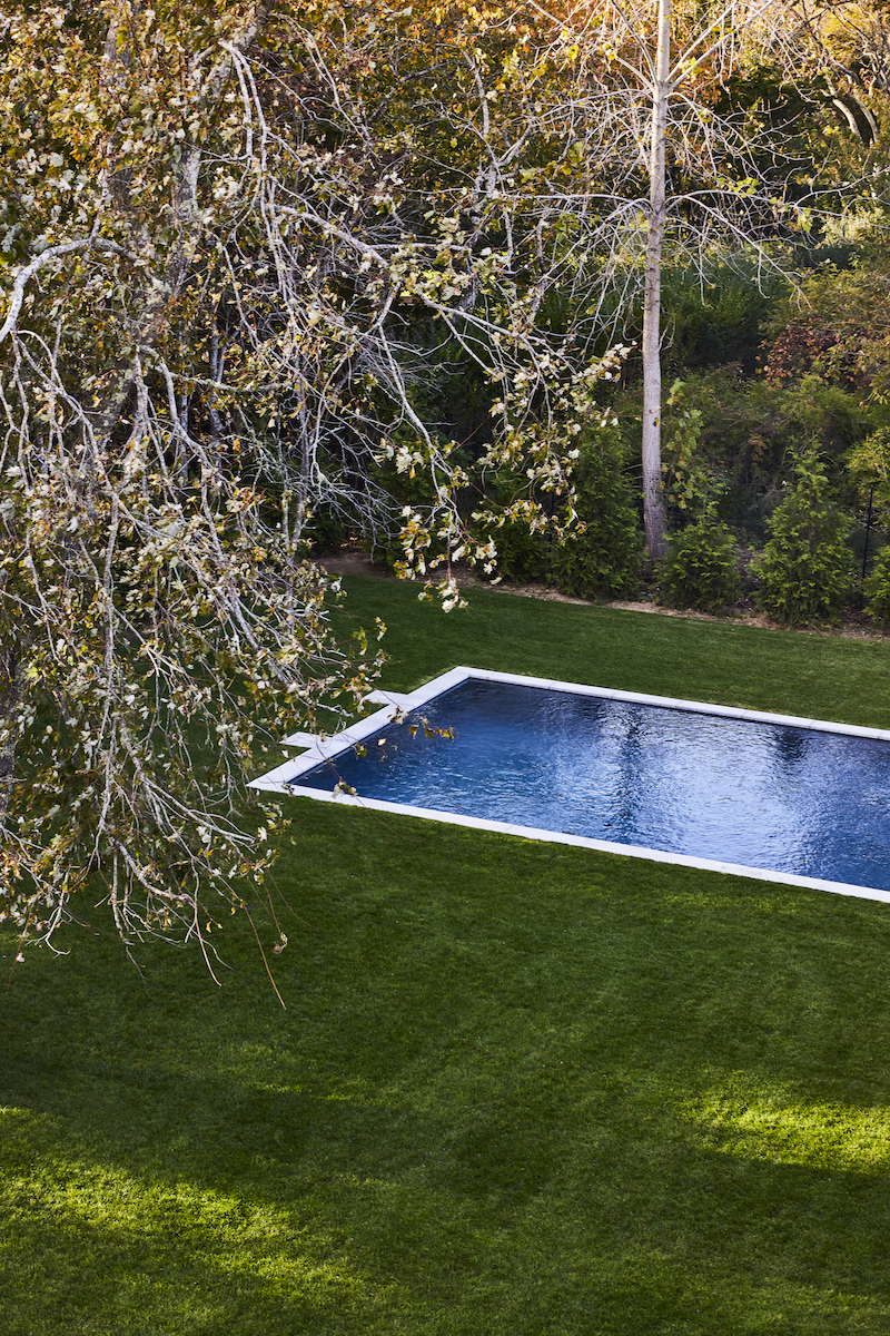 Pool Coping - Polycor Inc.