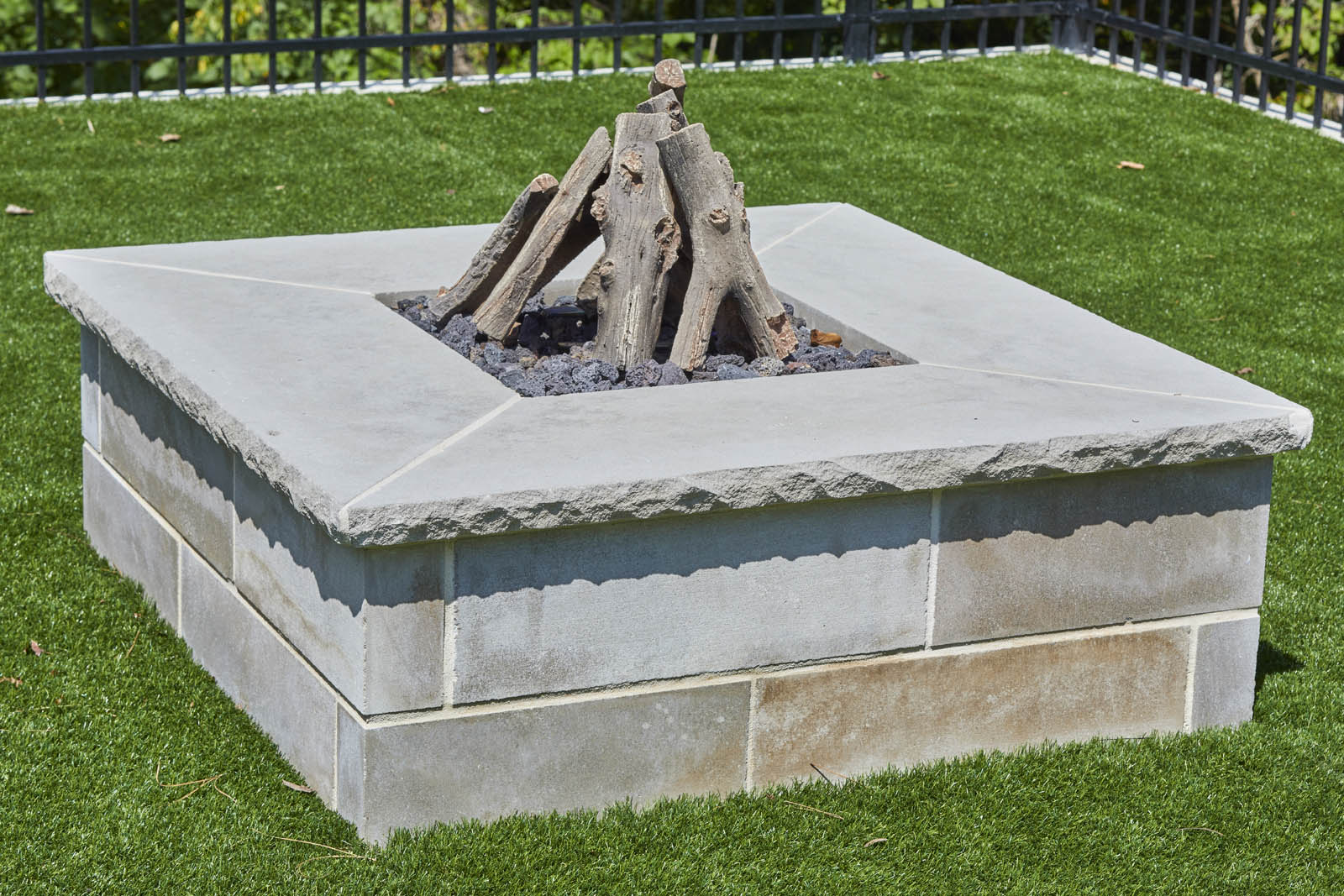 Buckhead Beauty in the Heart of Atlanta - Polycor Inc.