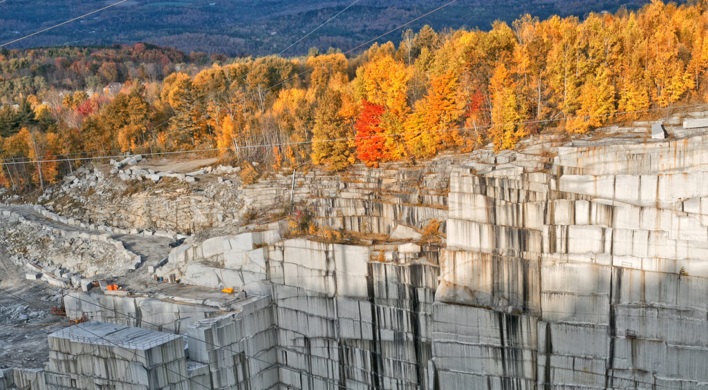 Quarries and Plants - Polycor Inc.