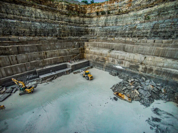 Indiana Limestone - America's Original Building Stone - Polycor Inc.