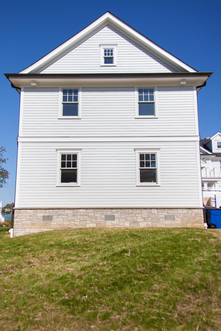 New England Shore Residence - Polycor Inc.