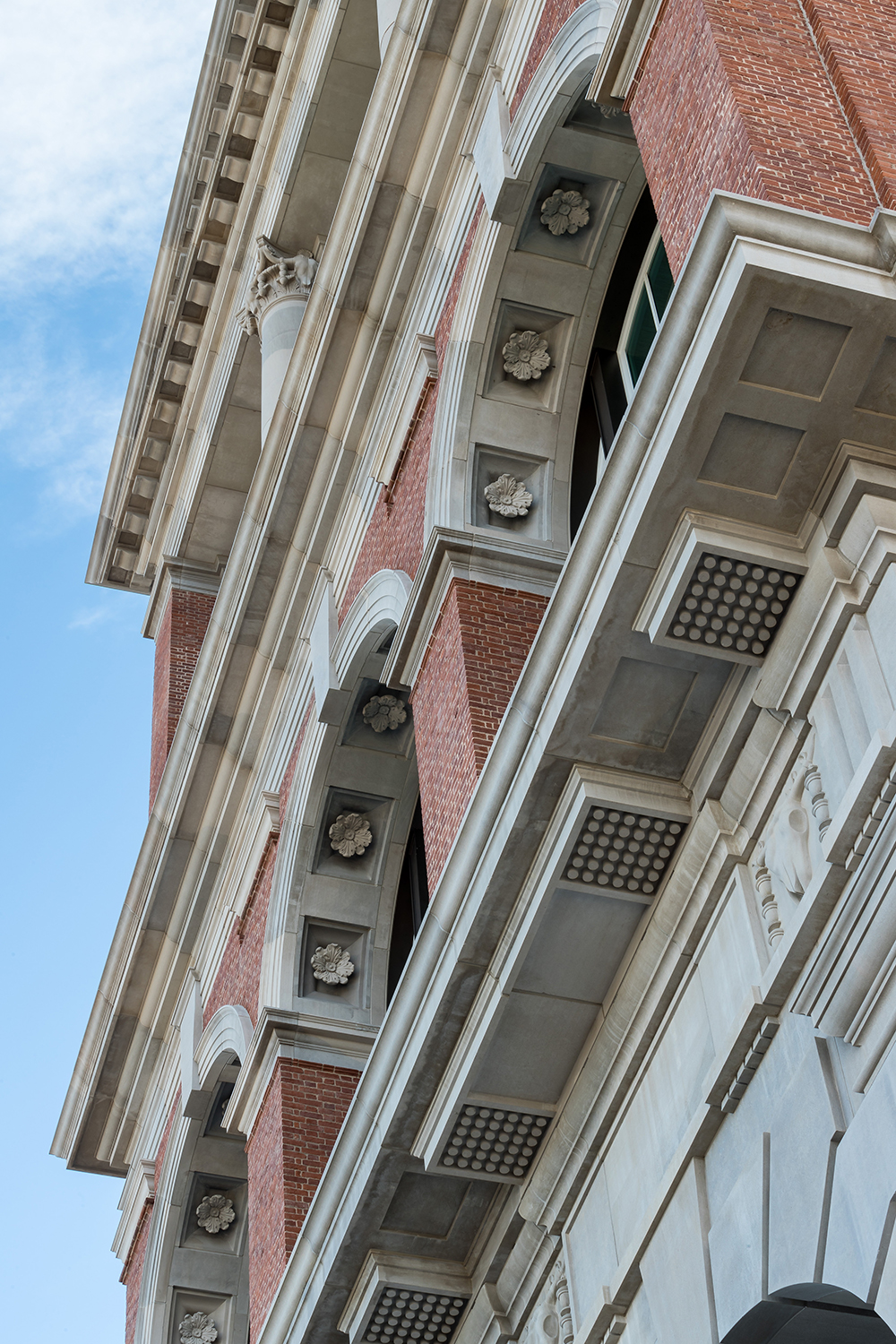 Freedom Place at Old Parkland - Polycor Inc.