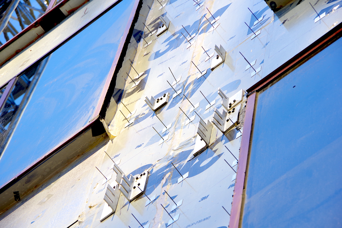 Facade Recladding: The Rebirth of 95 Wellington Street with Bethel White Granite Ventilated ...