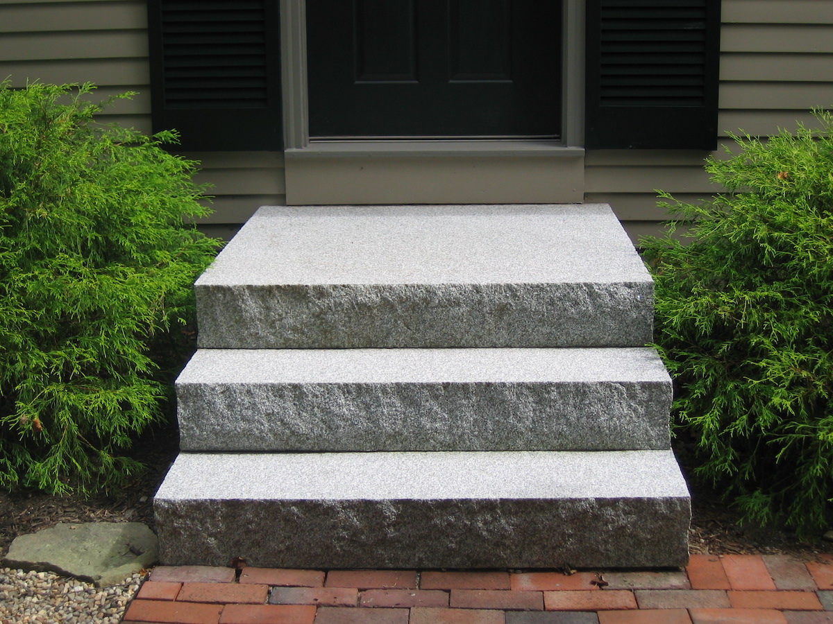 Concrete Front Steps Makeover Using Granite Entry Steps - Polycor Inc.