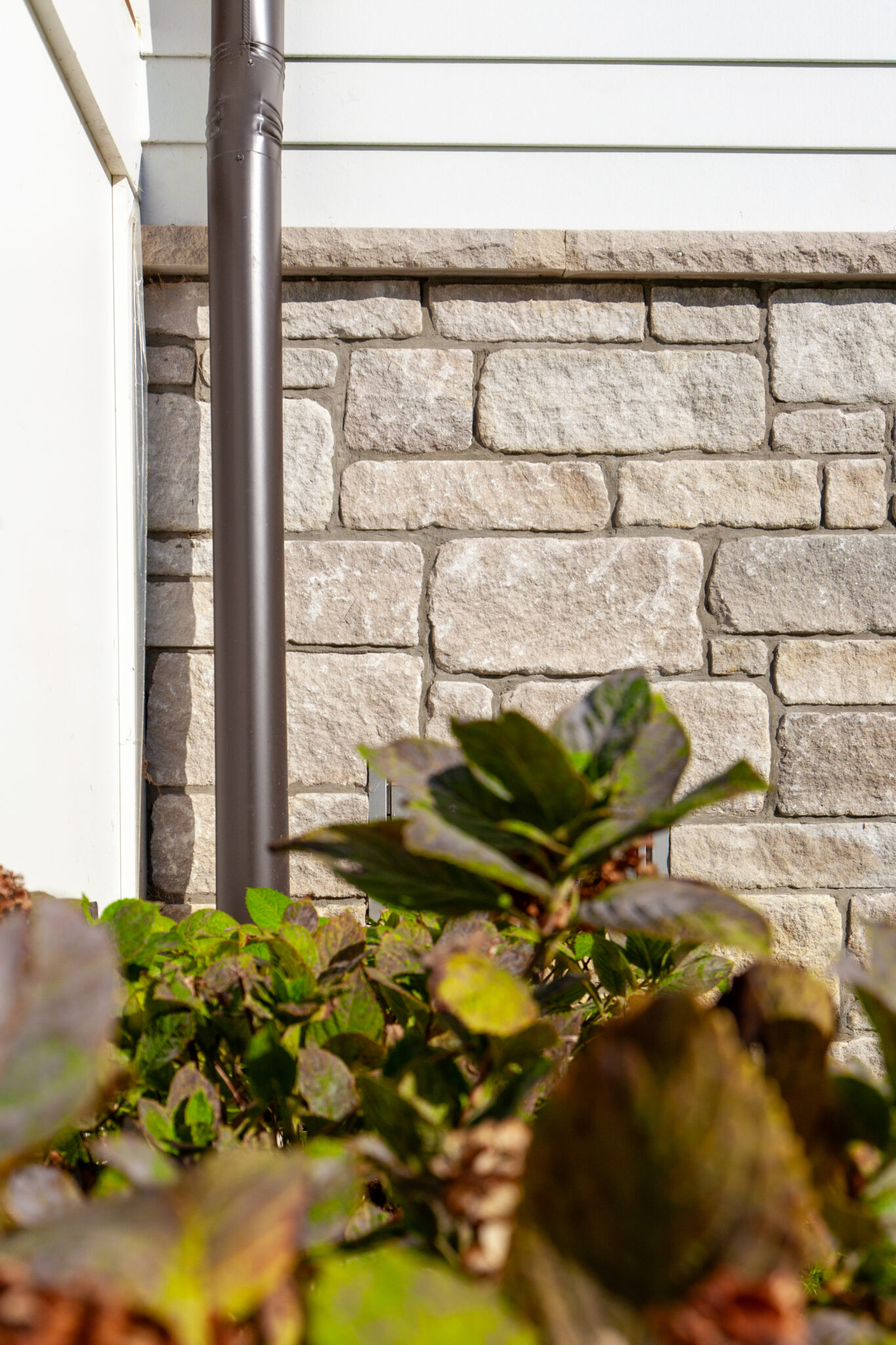 How Limestone Slabs Enhance Home Exteriors: A Comprehensive Guide ...