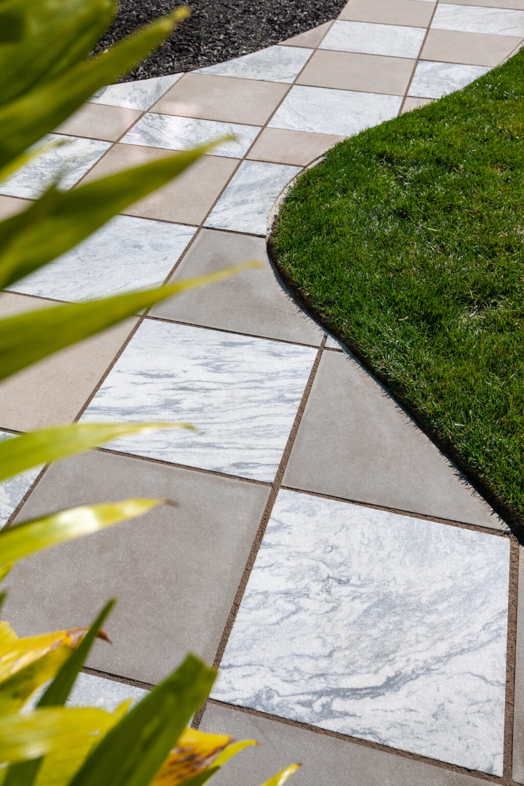 Large Stone Pavers for Patios & Walkways | Polycor