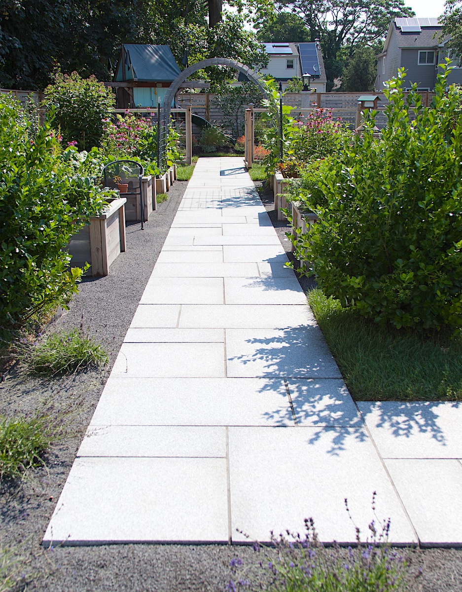 Natural Stone Patio Pavers: Limestone, Granite & Marble | Polycor