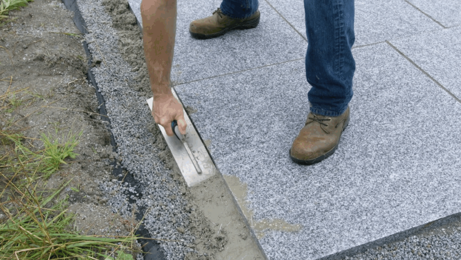 Edge Restraints: The Differences, Pros and Cons - Polycor Inc.