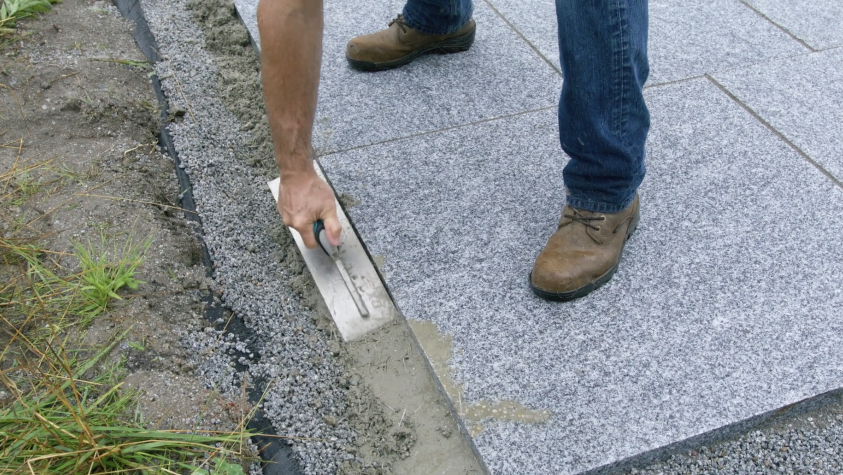 Edge Restraints: The Differences, Pros and Cons - Polycor Inc.