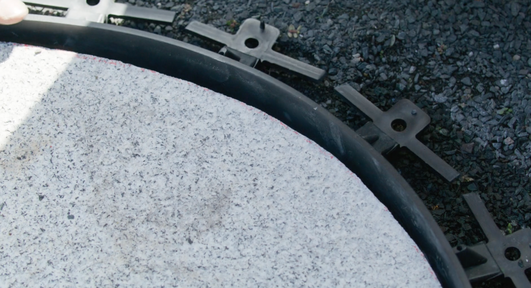 Edge Restraints: The Differences, Pros and Cons - Polycor Inc.